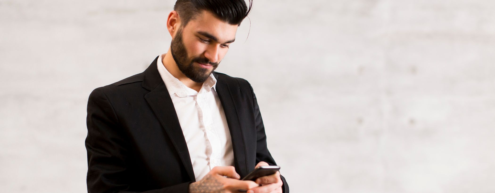 Consensus Estimate Explained (2025): Mechanics, Case Study