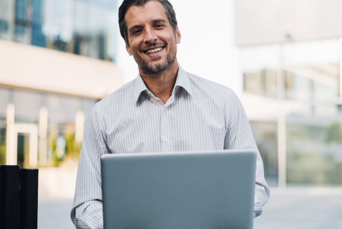 Log-Normal Distribution Guide (2025): Concept, Tools