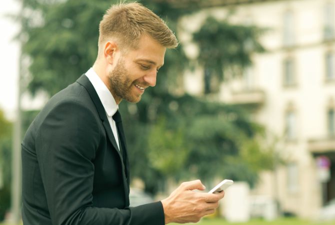 Gamma Neutral Explained (2025): Definition, Tools, Techniques