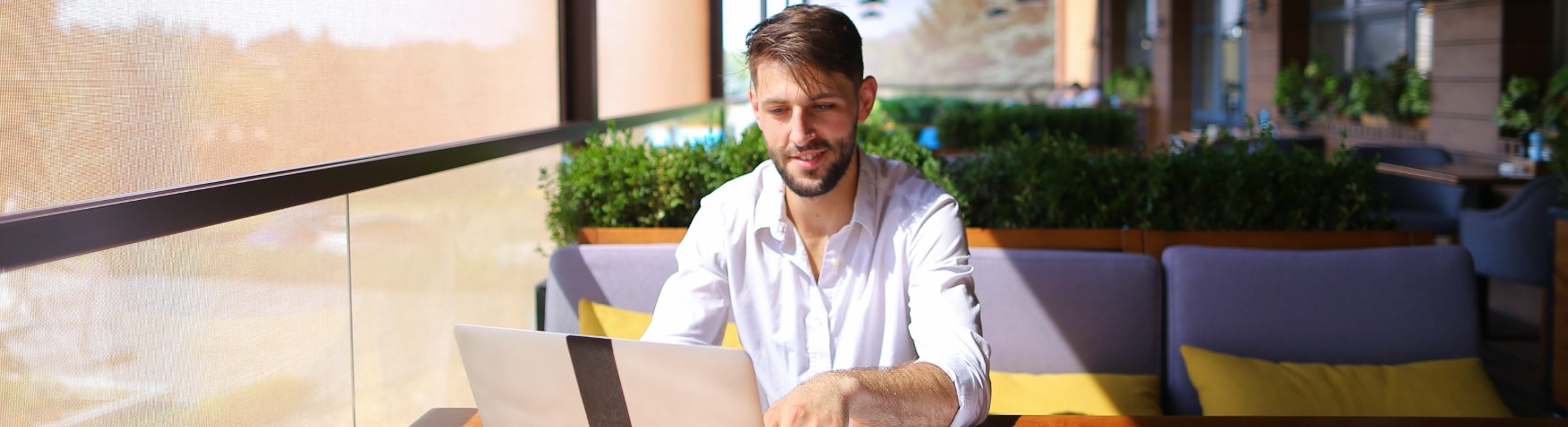 Rolling Options Explained (2025): Enhancing Your Trading Strategy