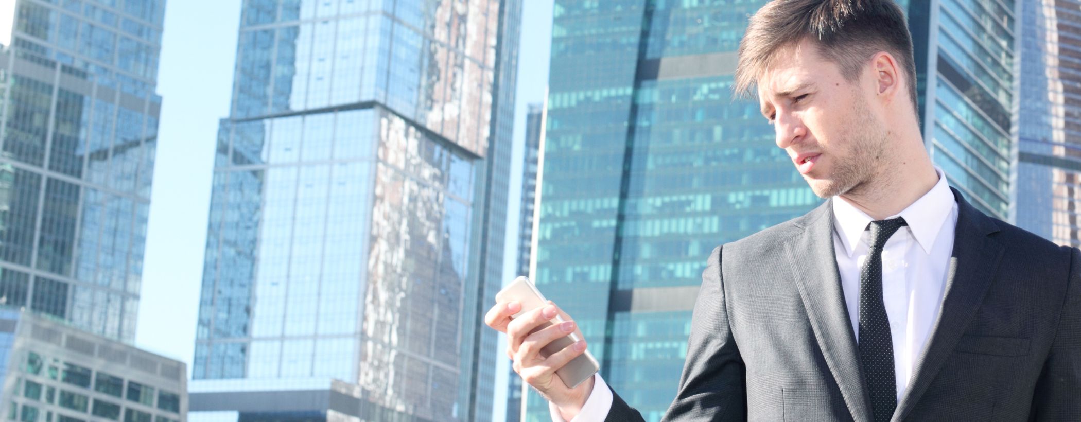 Trading Channels Explained (2025): Definition, Types